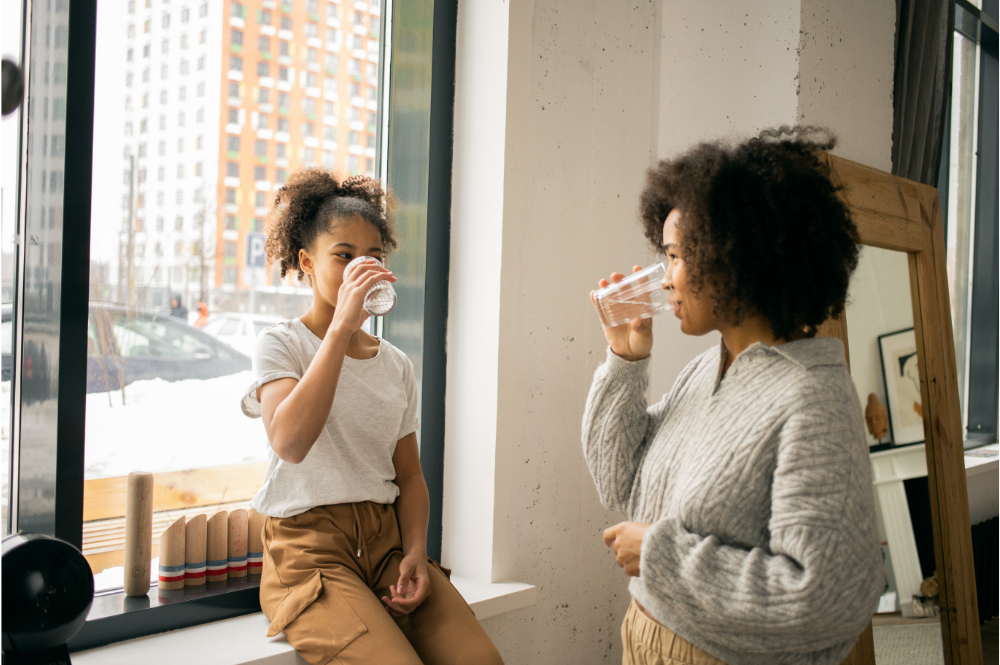 What is an easy way to encourage students to stay hydrated